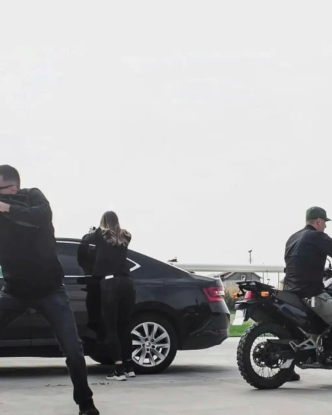 Fighting Seen Editor Background HD For Free CB Wallpaper Images ...